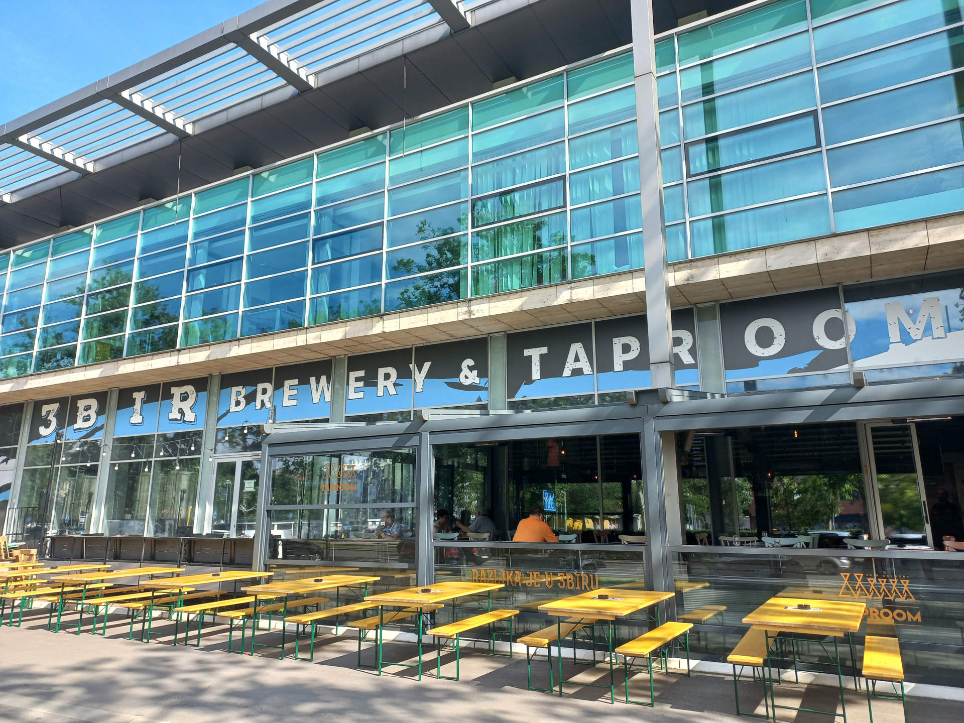 ZBir Brewery & Taproom | Pivoslavija